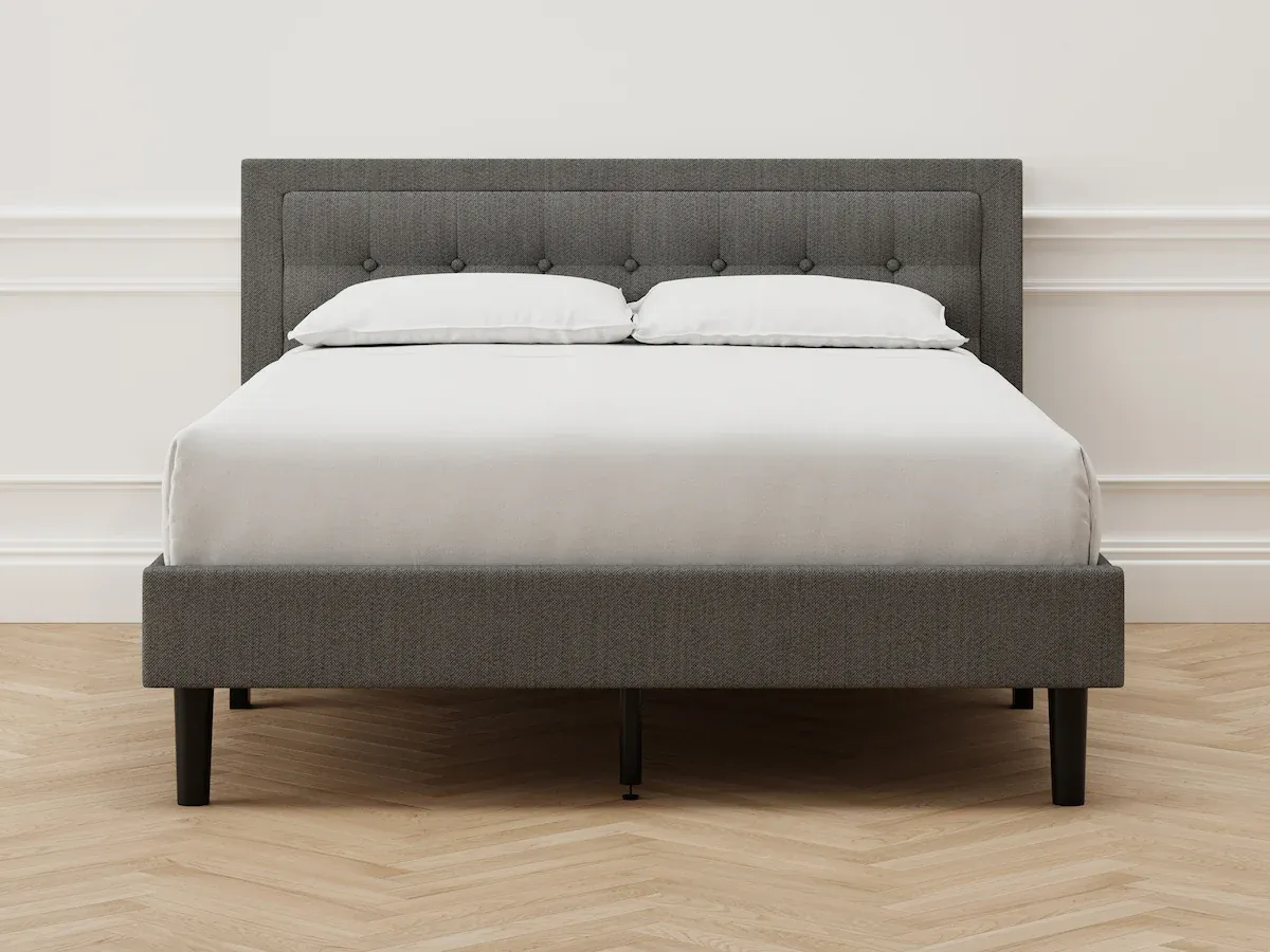 DreamCloud Hybrid Mattress Bundle Incl. Bed Frame and Bedding